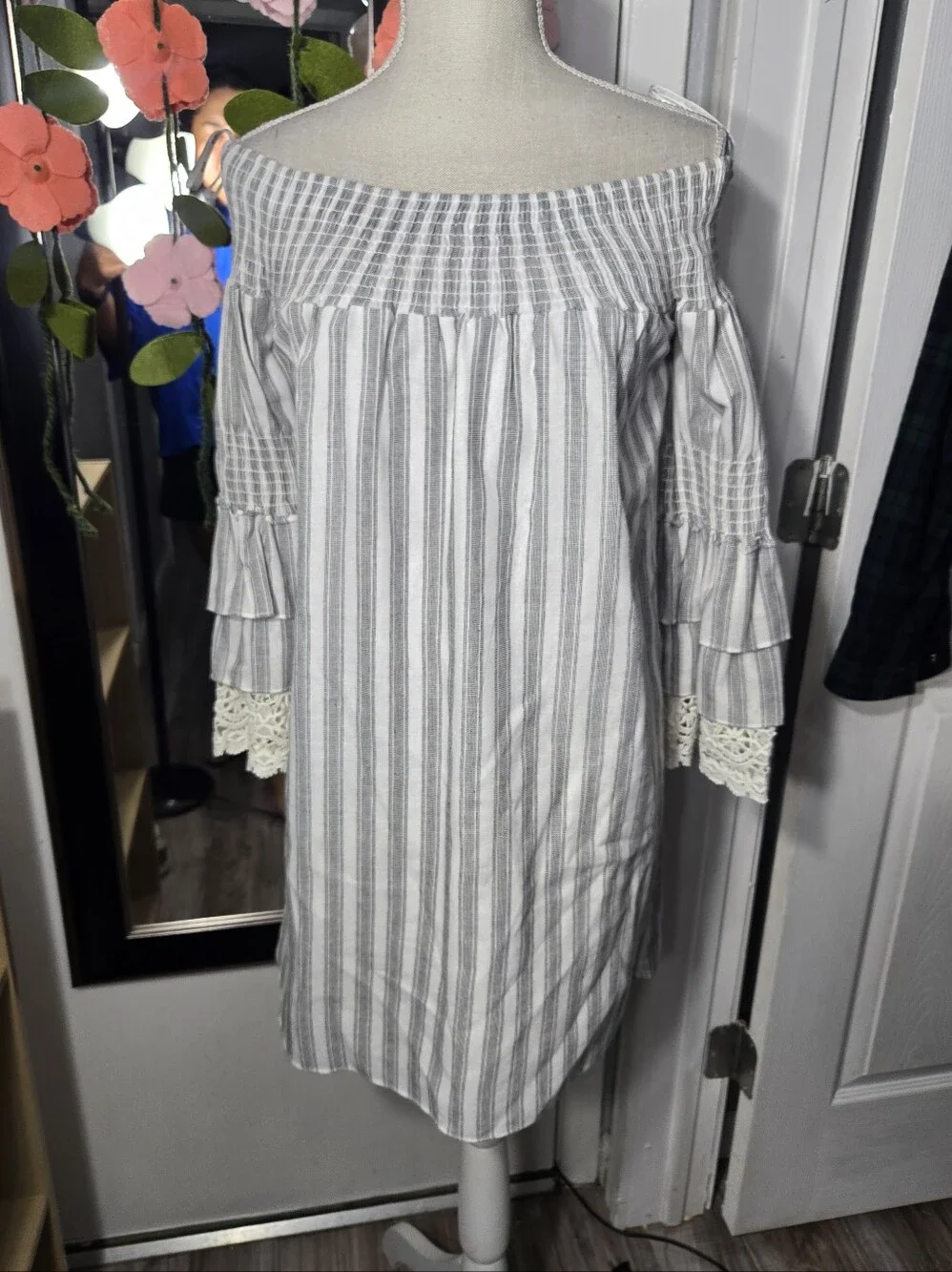 Vava by Joy Han | Dresses | Vava By Joy Han Womens Dress Off Shoulder ...